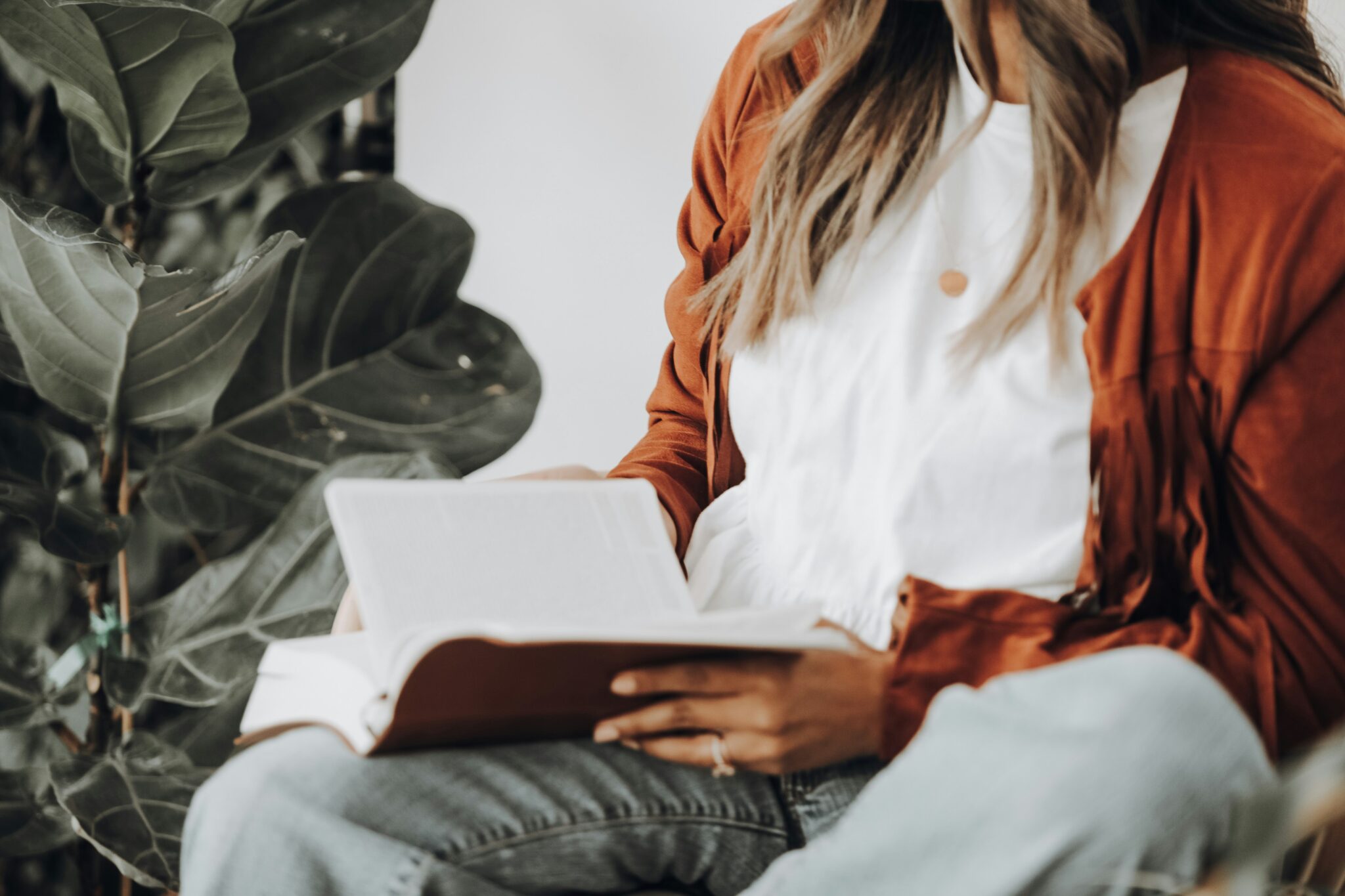 8 Books to Read If You're Healing From a Miscarriage - Miscarriage Movement